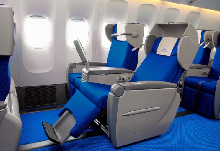 All KLM Business Class Long Haul Cabins (Finally!) Have Lie-Flat Seats - InsideFlyer UK