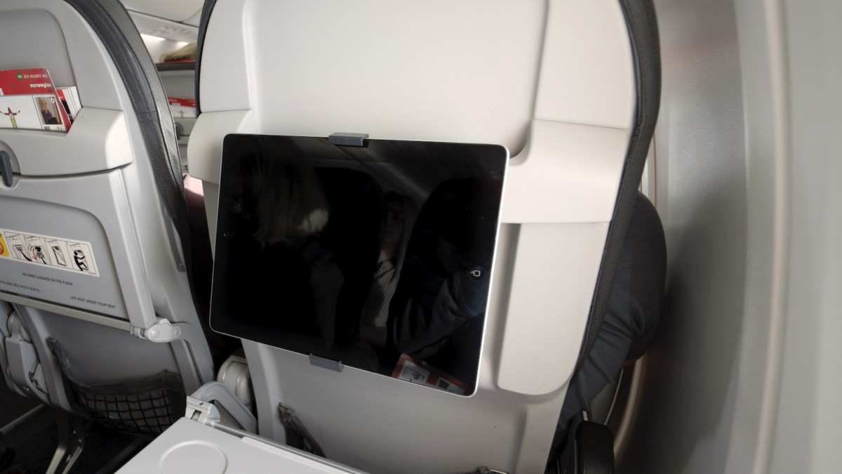 AIRMATE Tablet – en smart nettbrettholder for bruk på fly - InsideFlyer NO